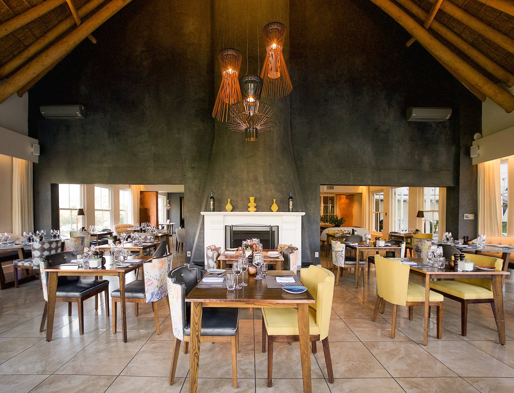 Restaurants & Bars in Franschhoek | Mont Rochelle